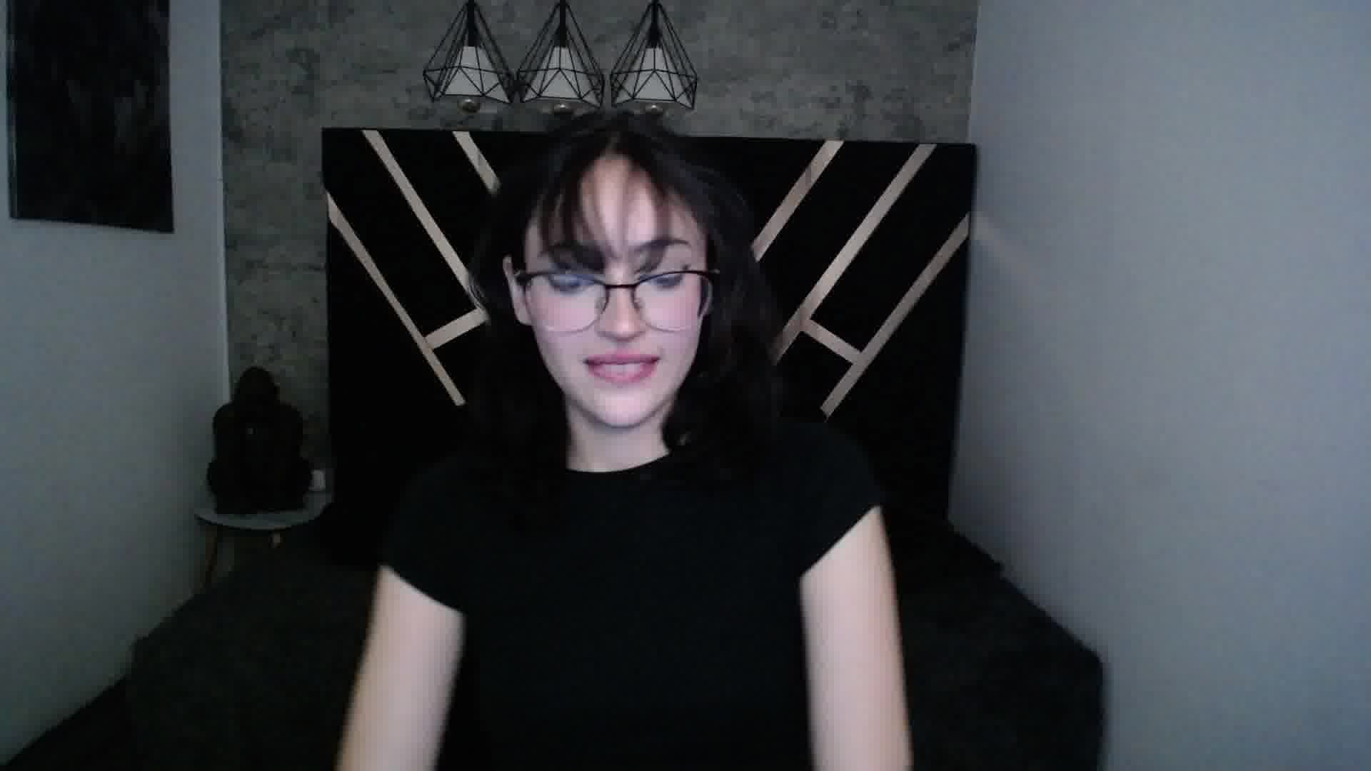 Leila Ch Cam Model Profile Stripchat