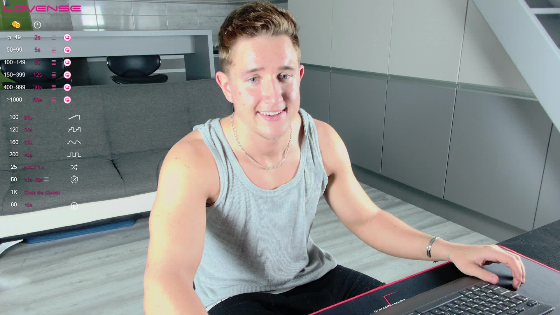 ChristianLevine_'s XXX Videos & Recorded Live Shows | xHamsterLive