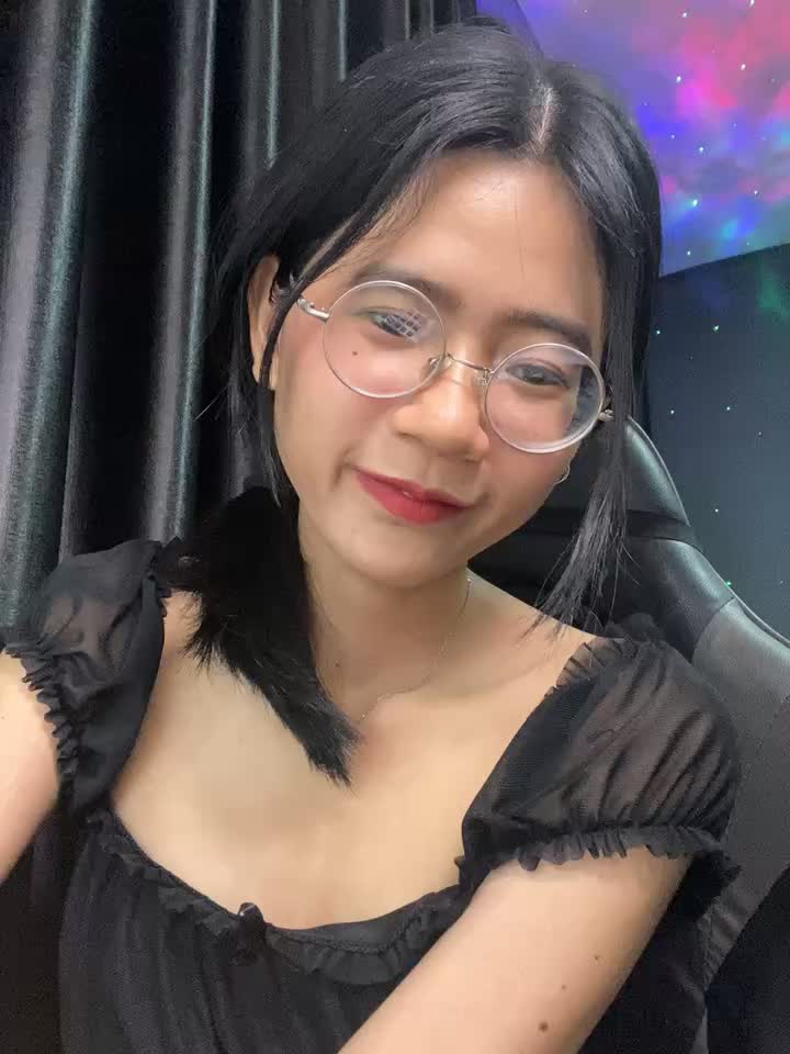 Littlemiilk's Nude Videos & Recorded Shows | Myavlive