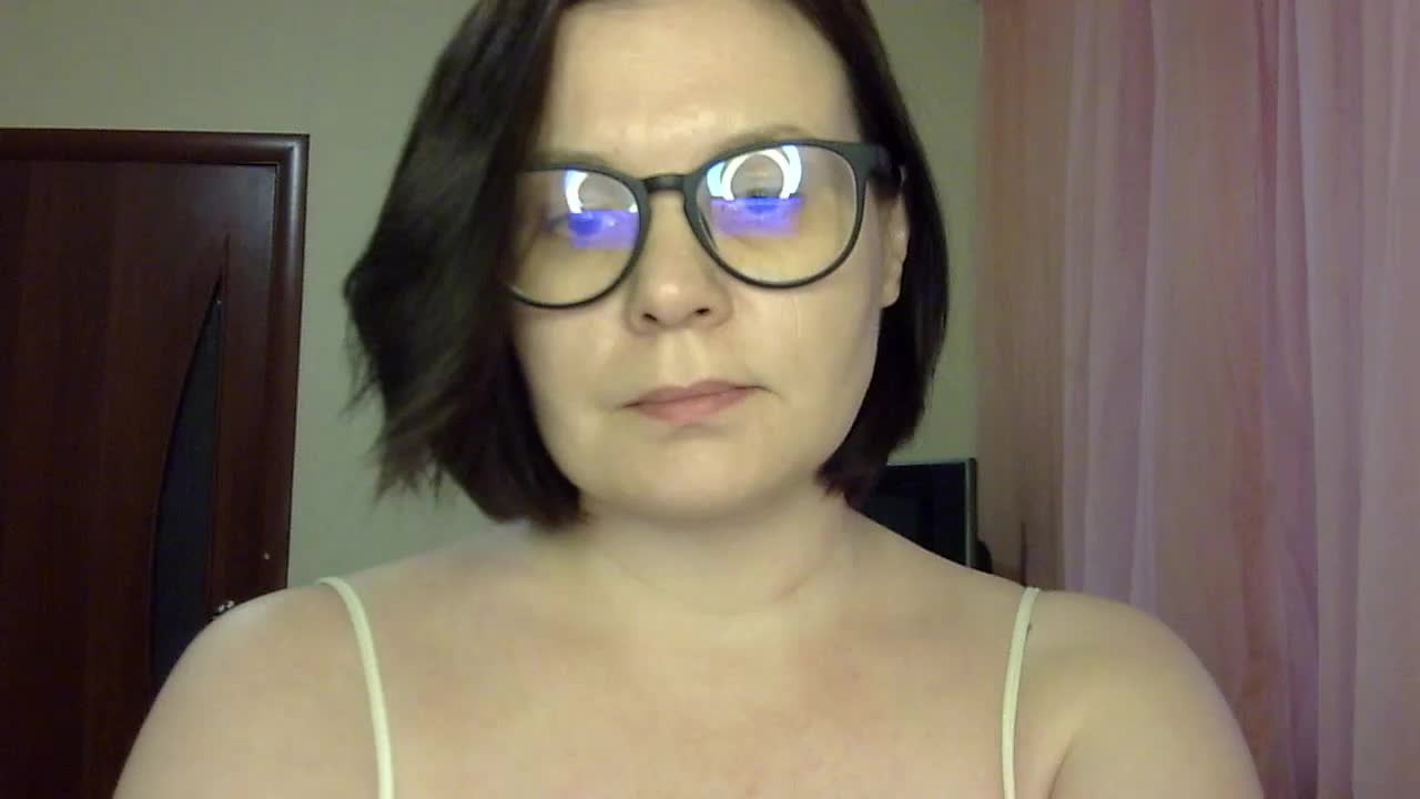 Beverly_yのキャストのプロフィール | xHamsterLive