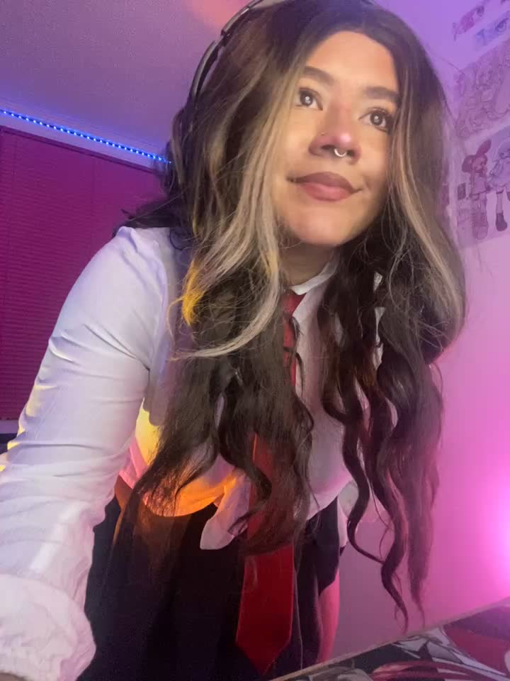 StephaniFox's Sex Videos & Recorded Cam Shows (44) | Stripchat