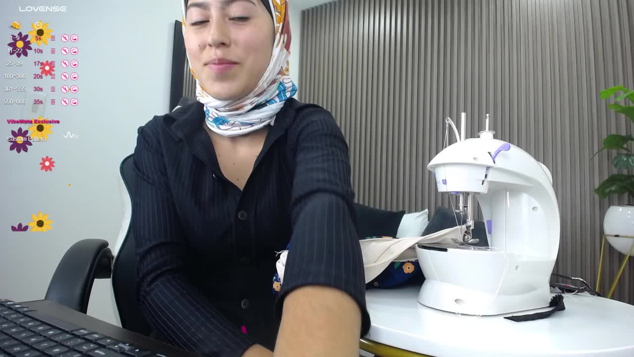 Vidéos coquines et showcams enregistrés de Chaymae_nah_ | Stripchat