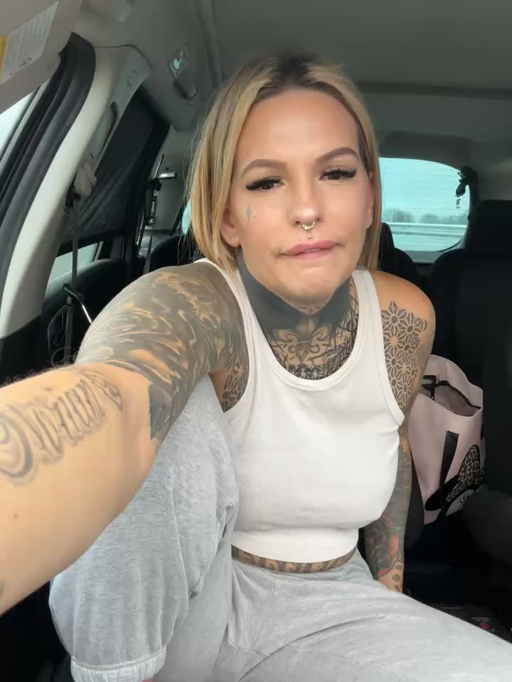 AileenInkOfficial's Sex Videos & Recorded Cam Shows (45) | Stripchat