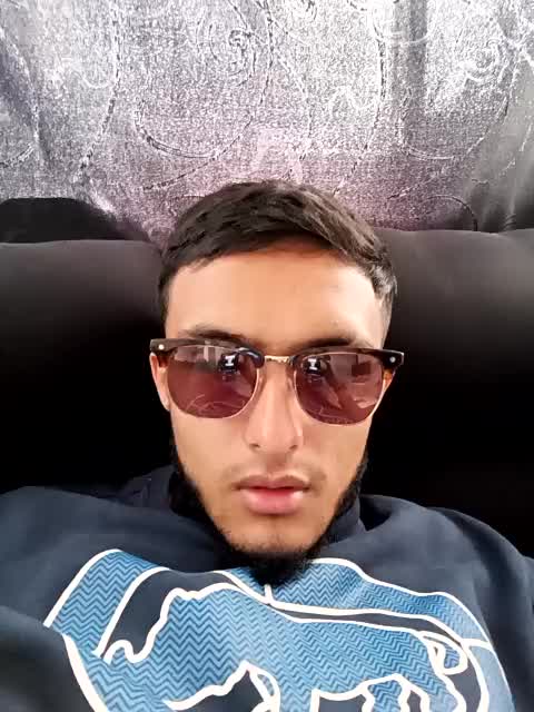 Mosmar_20's XXX Videos & Recorded Live Shows | xHamsterLive