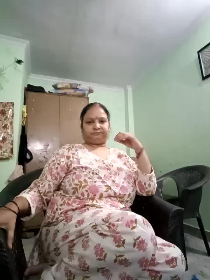 Kavya_kapoor's XXX Videos & Recorded Live Shows | xHamsterLive