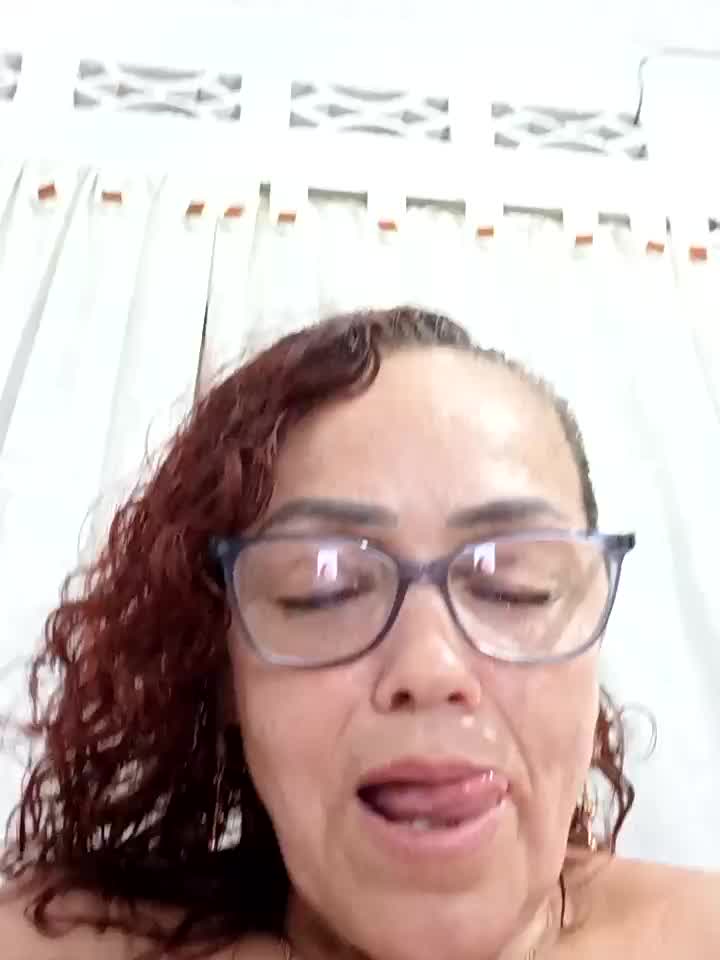 Zamara_milfのXXX動画&ライブチャットの録画 | xHamsterLive