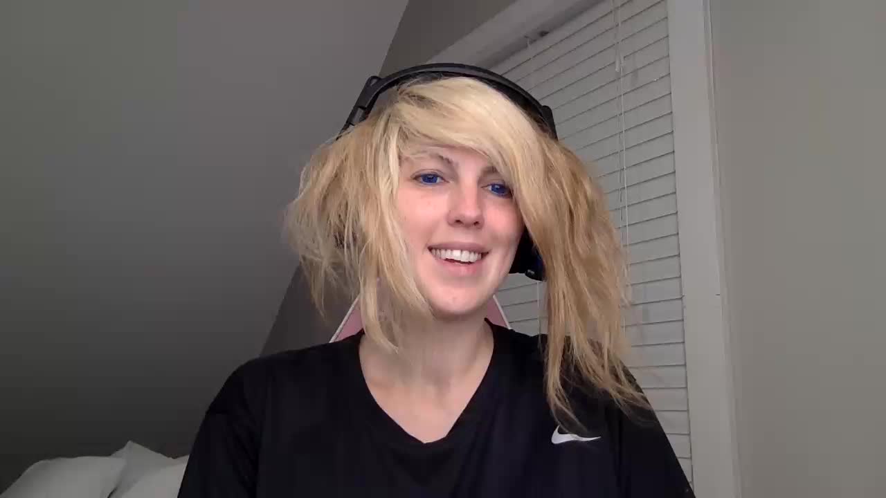 CelestialRuby Webcam Model Profile | xHamsterLive