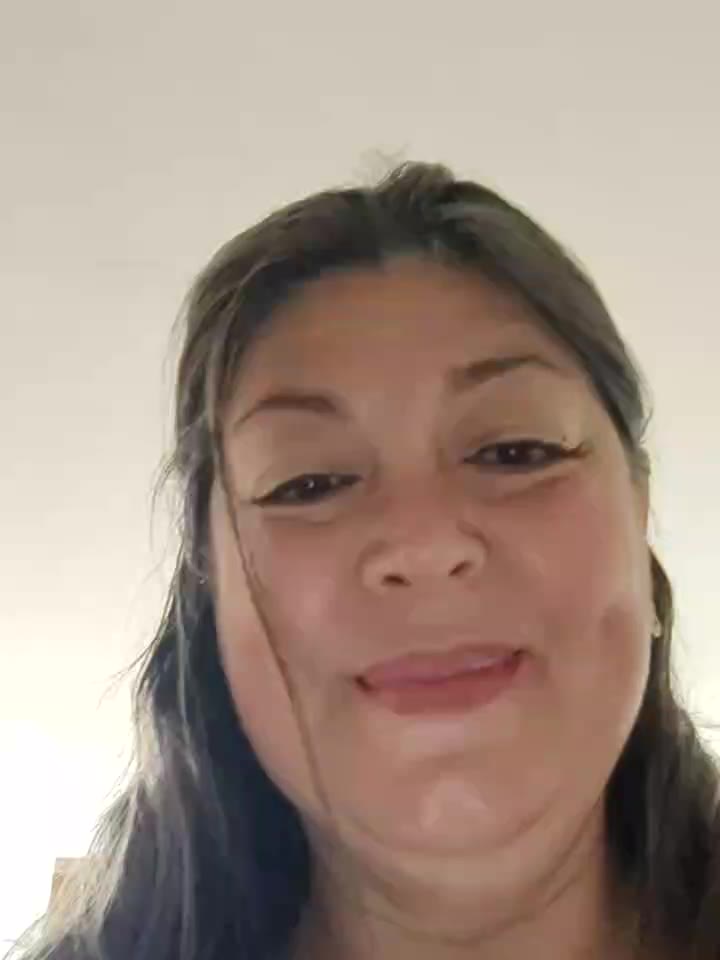 Emma_tour Webcam Model Profile | Cambaddies