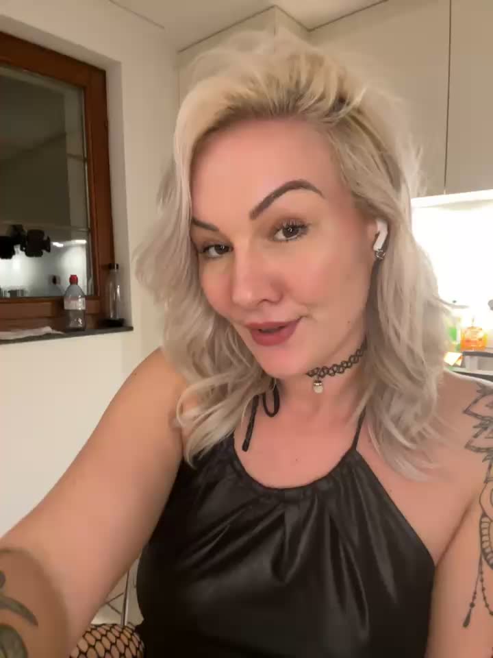 NastyMilf_s Sexvideos & aufgezeichnete Cam Shows (137) | Stripchat