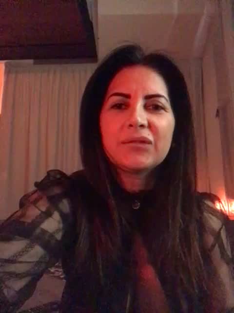 SWEET_ARIANNA Webcam Model Profile | xHamsterLive