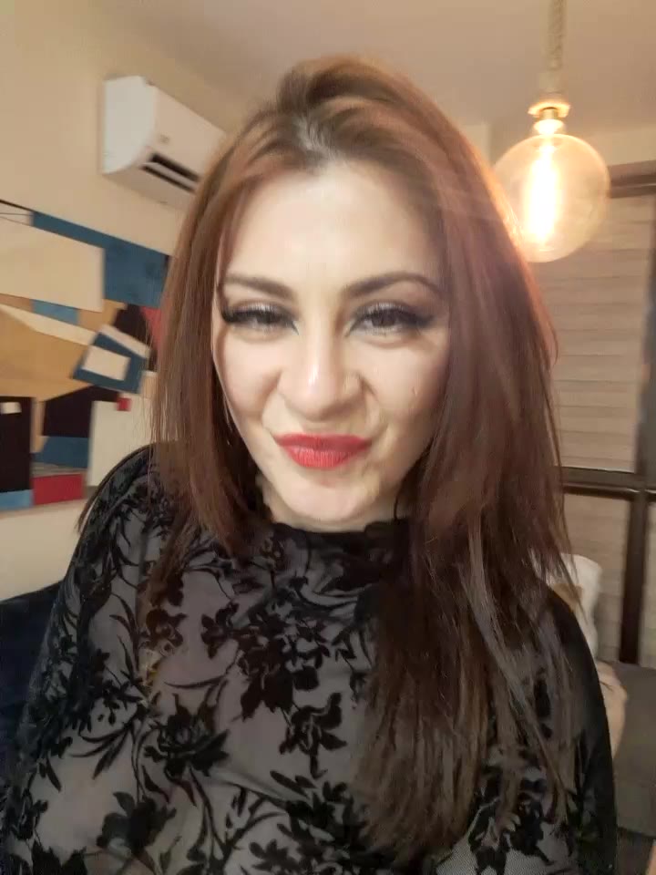 Kapree Cam Model Profile | Stripchat