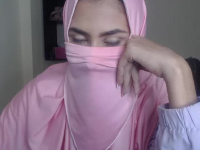 Alia_bashar Cam Model Profile | Stripchat