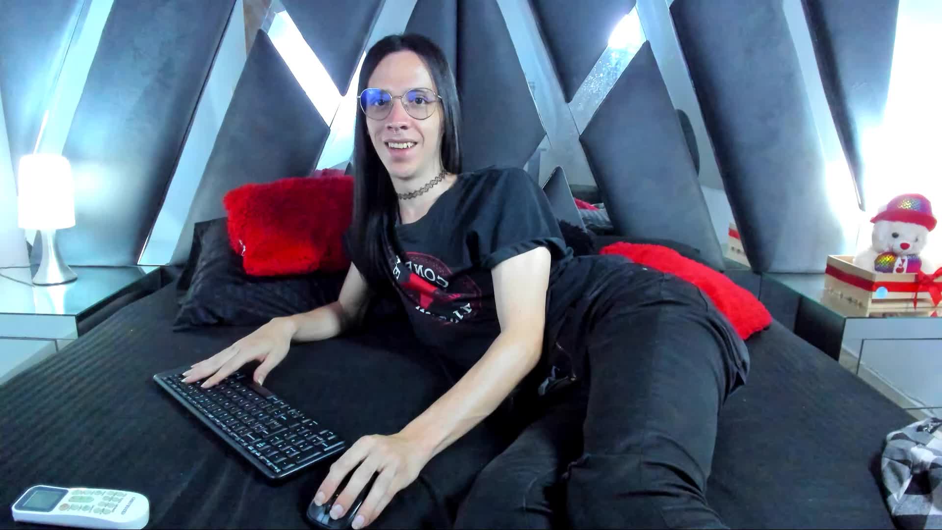 Hecatee_77's XXX Videos & Recorded Live Shows | xHamsterLive